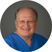 Dr. Andrew Gorchynsky, MD | Rapid Relief Clinic, Chicago, IL | Surgeon