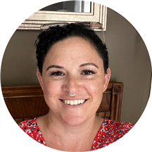 Julia Thompson, LCSW, Des Moines, IA | Psychotherapist